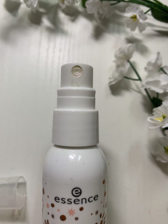 Essence Glow to go fiksator za lice recenzija - SUBROSIS